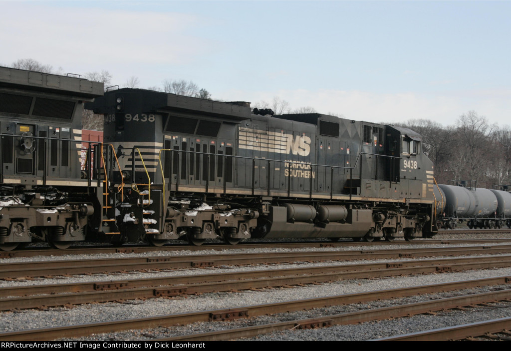 NS 9438